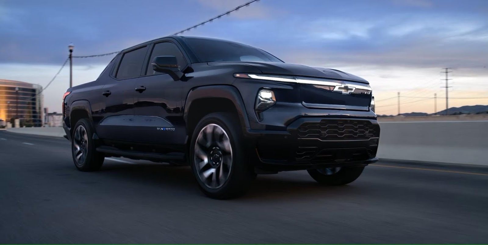 Experience the Silverado EV at Jet Chevrolet